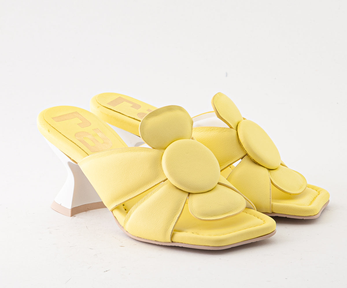 BICE 8132 YELLOW HEELED MULE – Shoe Sisters